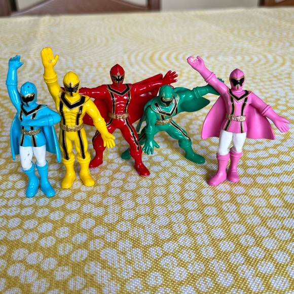 Disney | Toys | 206 Disney Power Rangers Mystic Force Stakz Pvc 5 ...